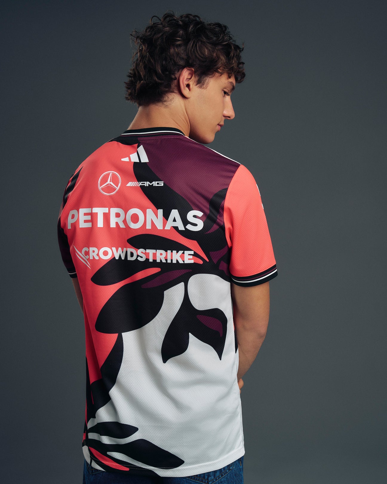 Mens Premium Sweat Jacket Beige | Official Mercedes-AMG PETRONAS F1 ...