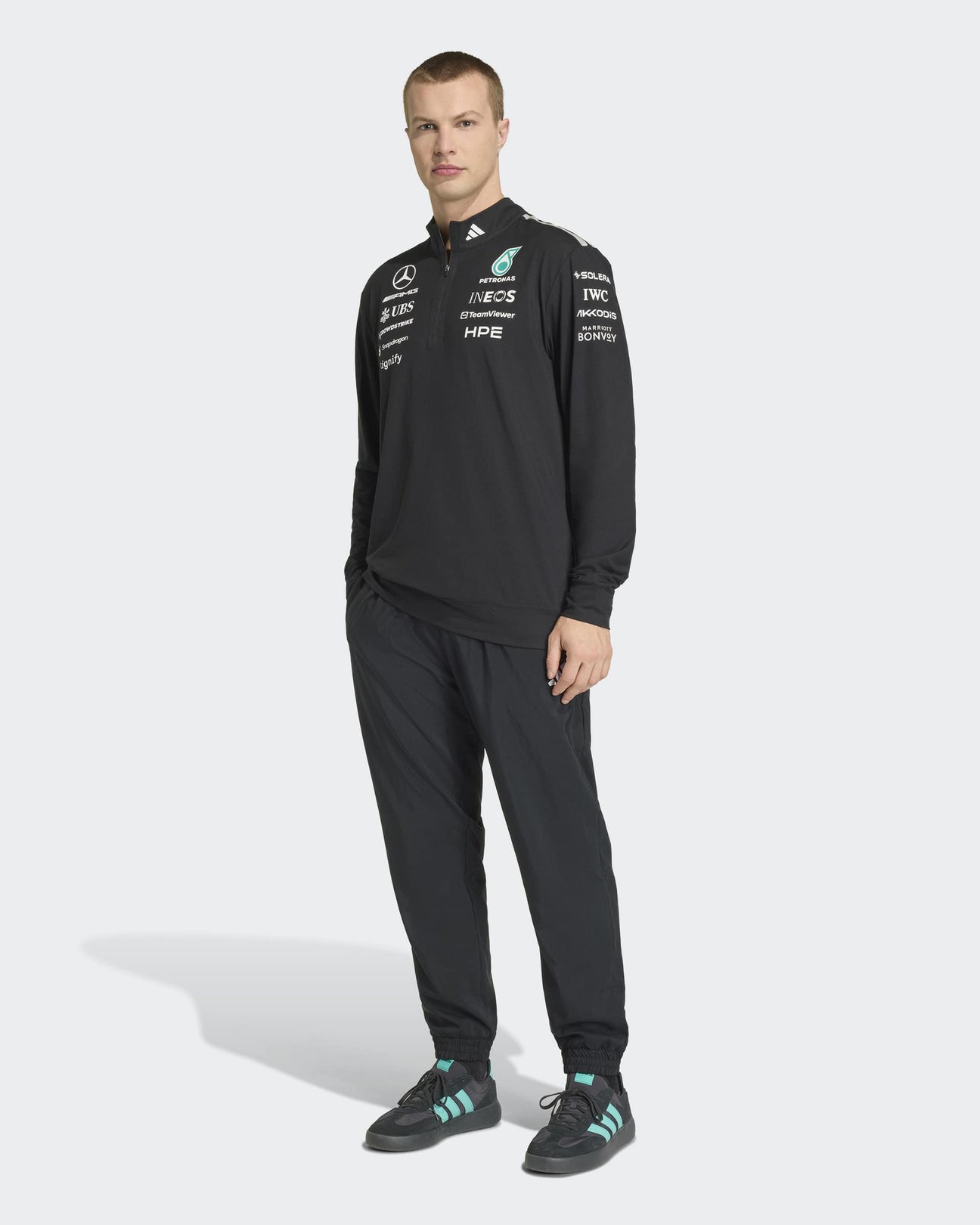 Men's 2026 Team Quarter-Zip Sweatshirt - Black | Mercedes-AMG Petronas ...