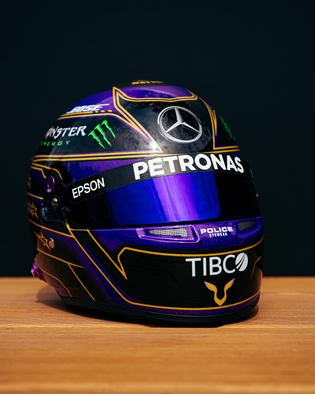 Lewis Hamilton Abu Dhabi 2020 Mini Bell Helmet Replica 1:2 | Official ...